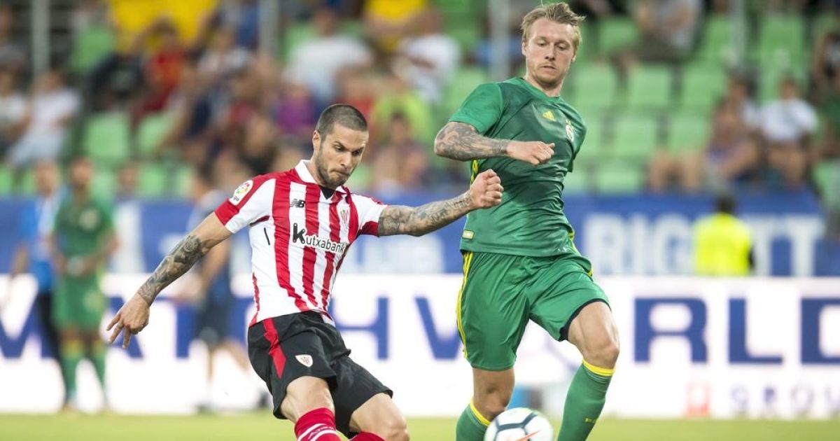 El Sevilla anuncia un principio acuerdo para fichar al defensa danés ...